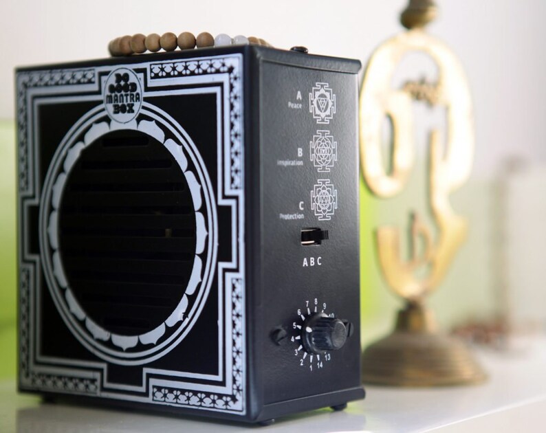 Mantra Box Mantra Audio Player With a Retro Design. - Etsy Canada
