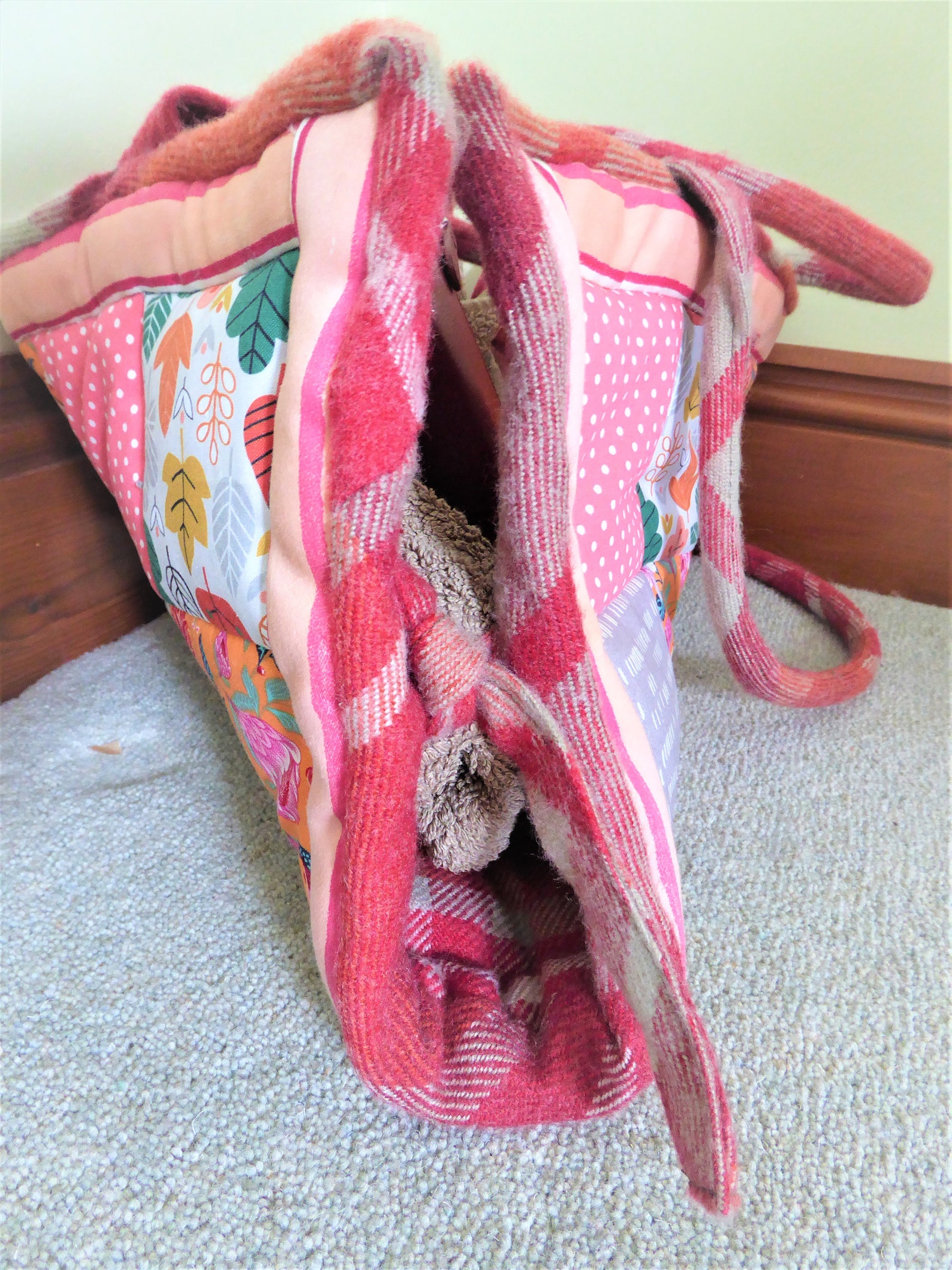 Padded Festival Mat, Camping Mat, Mobile Changing Mat, Comfy Seat Pad ...