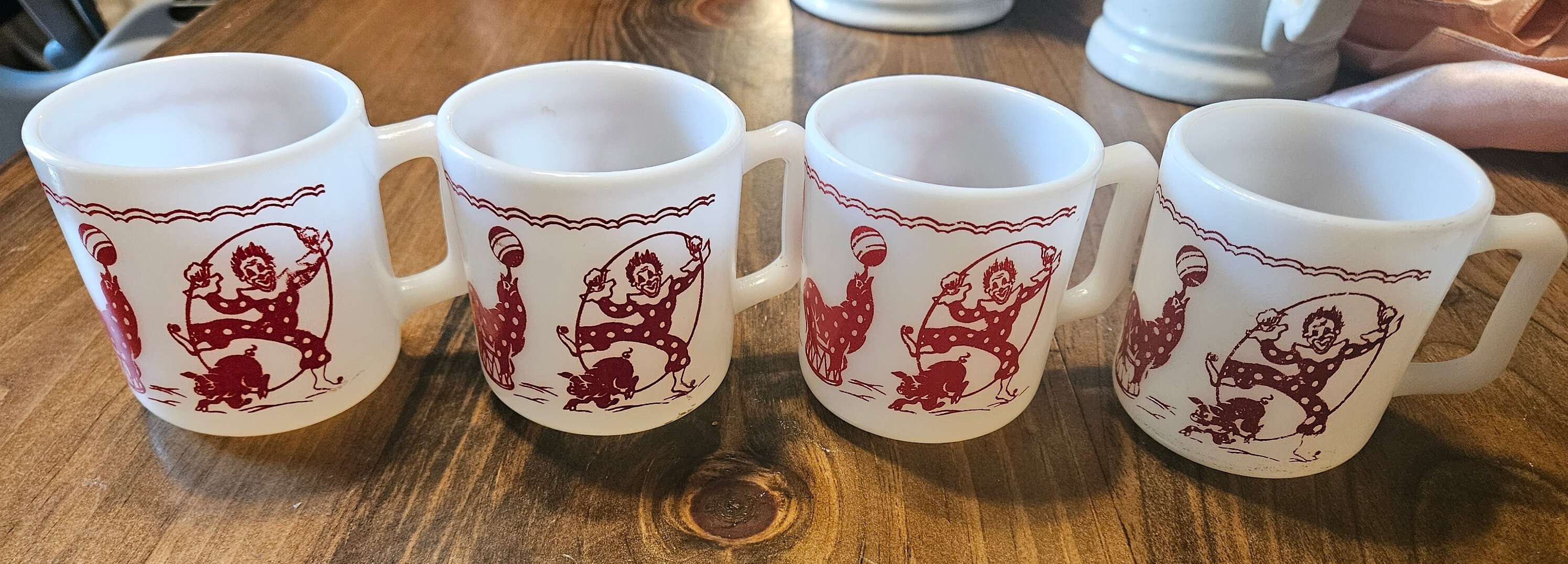Hazel Atlas Milk Glass Circus Mugs Set of Four - Etsy