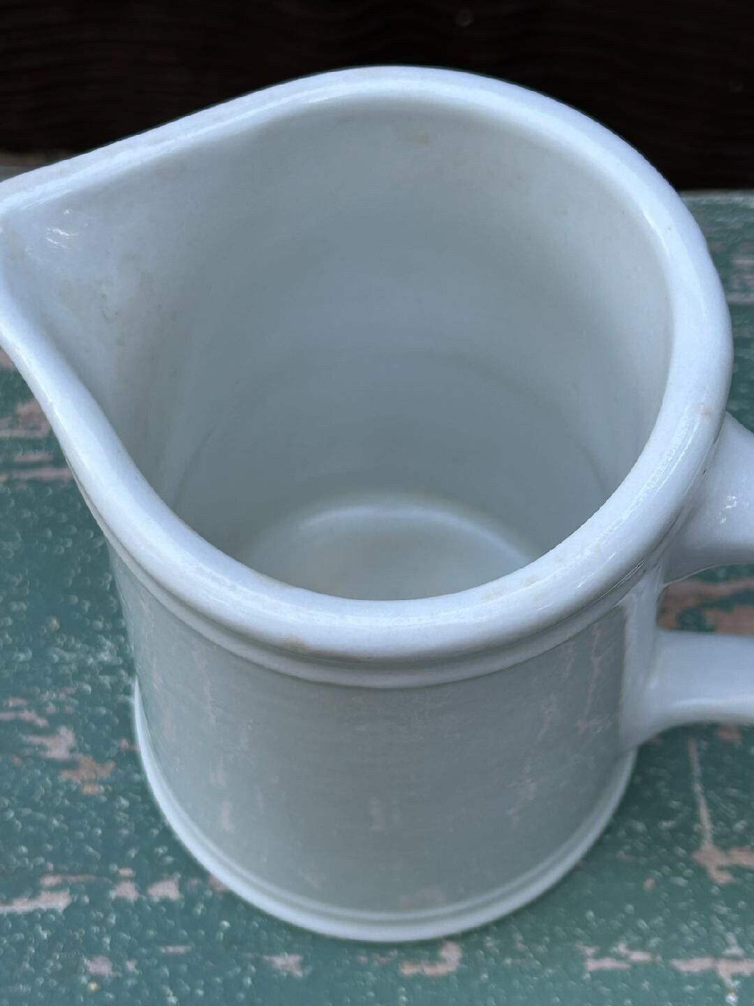 White Farmhouse Milk Pitcher 1 Qt Size Vintage - Etsy