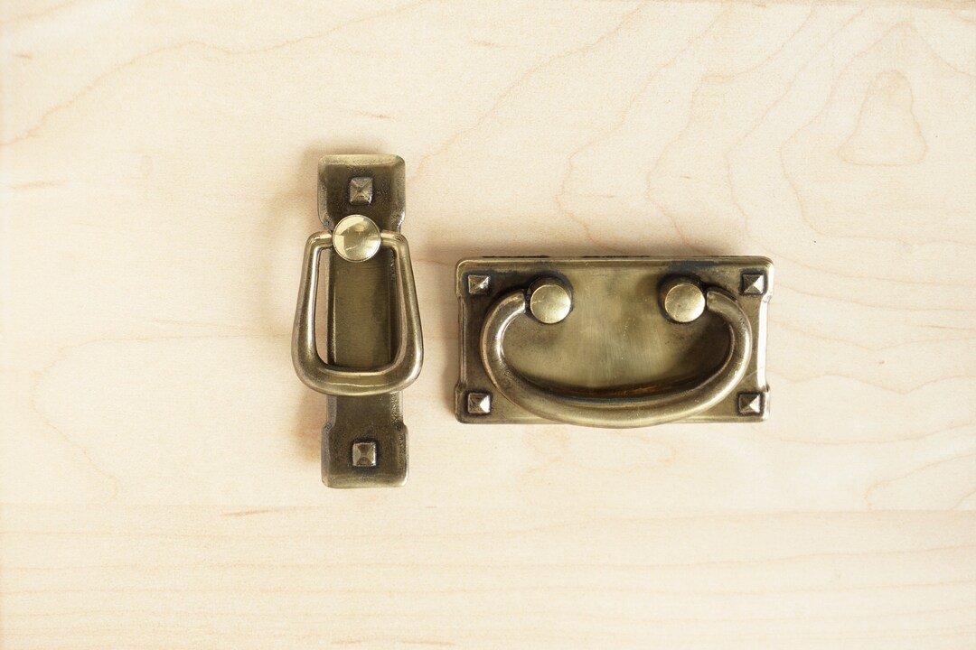 CRAFTSMAN Style Drop Bail Pull | Polished Antique Brass | 1995 Vintage ...