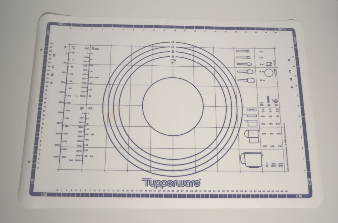 Vintage Tupperware Pastry Mat in Blue With Metric AND Imperial ...