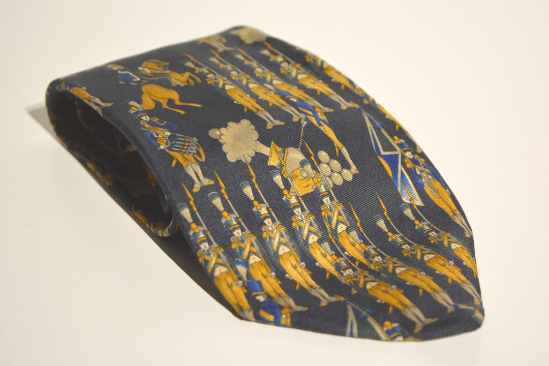 Vintage Neck Tie With 18th Century Army / Soldiers / Cavalry / Horse ...