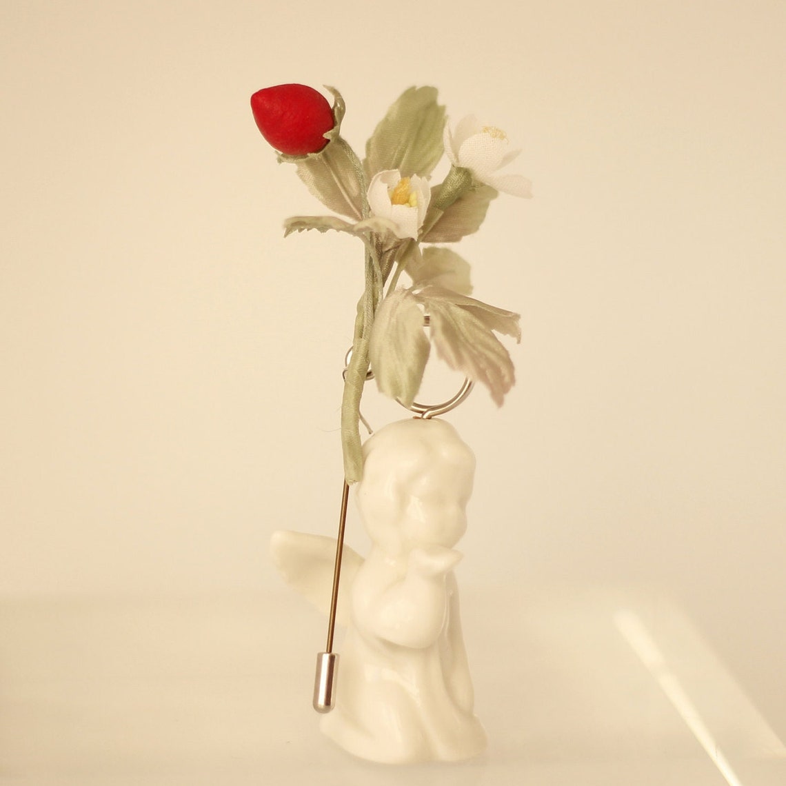 Cottagecore Pin. Buttonhole. Strawberry Wedding - Etsy