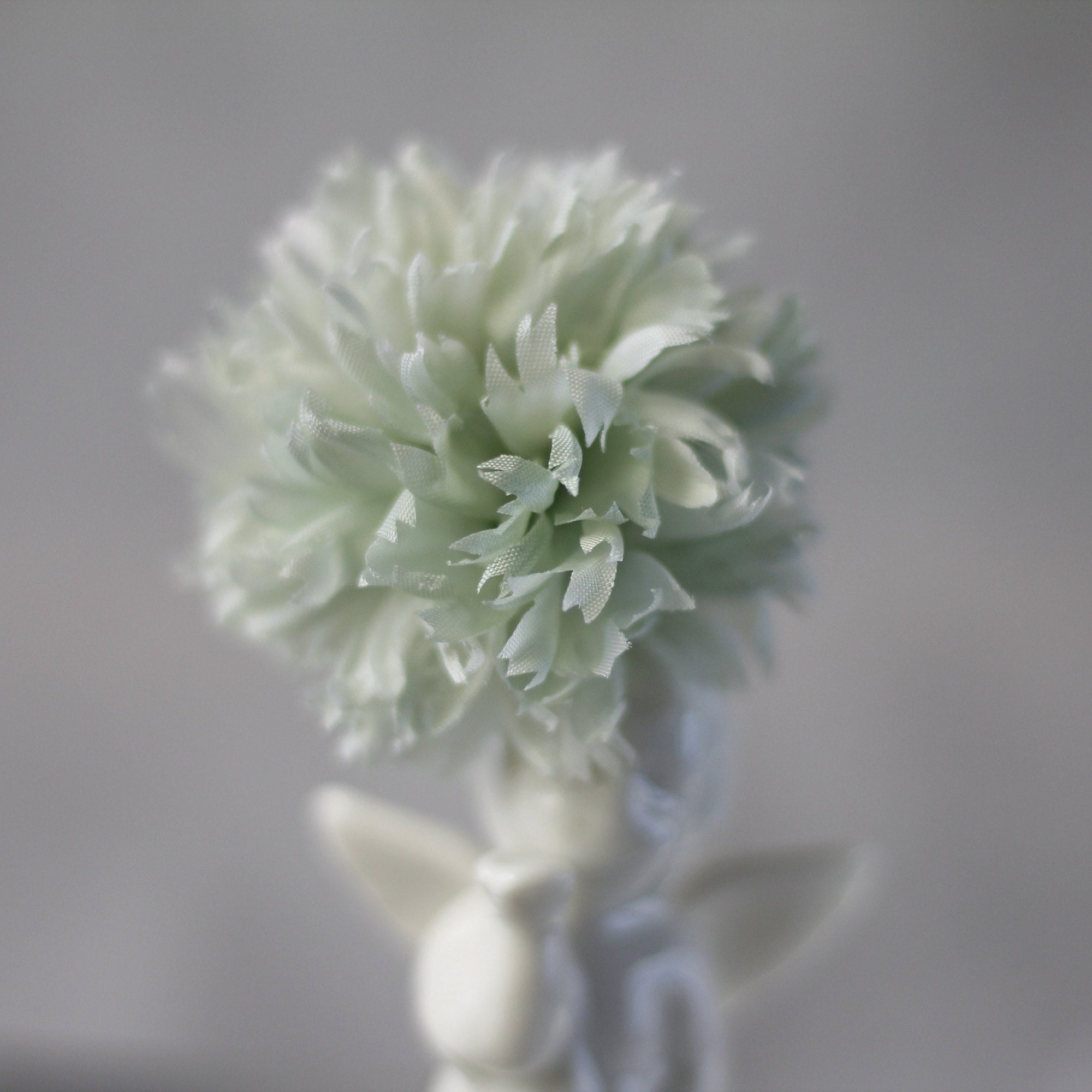 Green Carnation Pin. Tiny Boutonniere for Man - Etsy