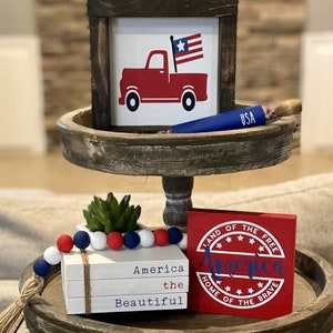Patriotic Book Stacks | Summertime Book Bundles | USA Decor | Farmhouse ...