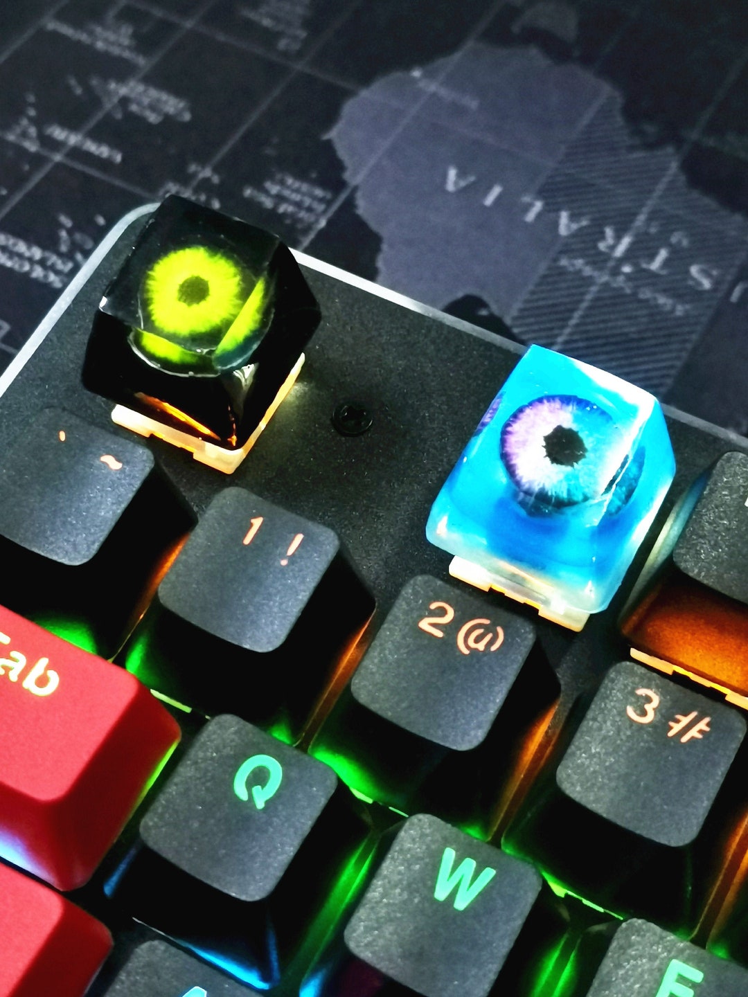 Handmade Eye Pupil Backlit Resin Artisan Keycap Translucent R4/ESC Oem ...