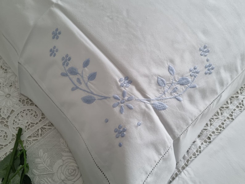 Machine Embroidered Sheet in Pure Cotton Percale of the Highest Quality ...