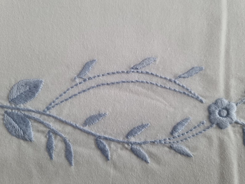 Machine Embroidered Sheet in Pure Cotton Percale of the Highest Quality ...