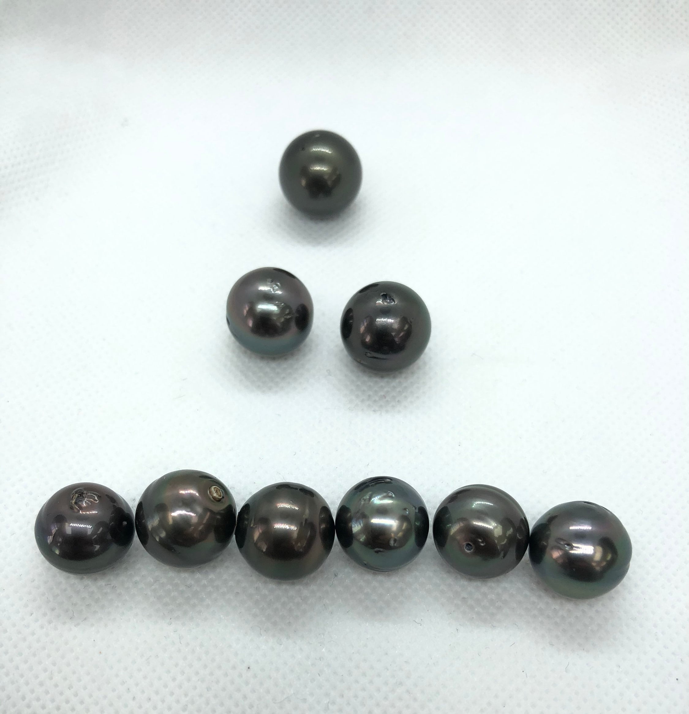South Sea Tahitian 14-15mm Round Semi-circle Pearls Dark and Peacock ...