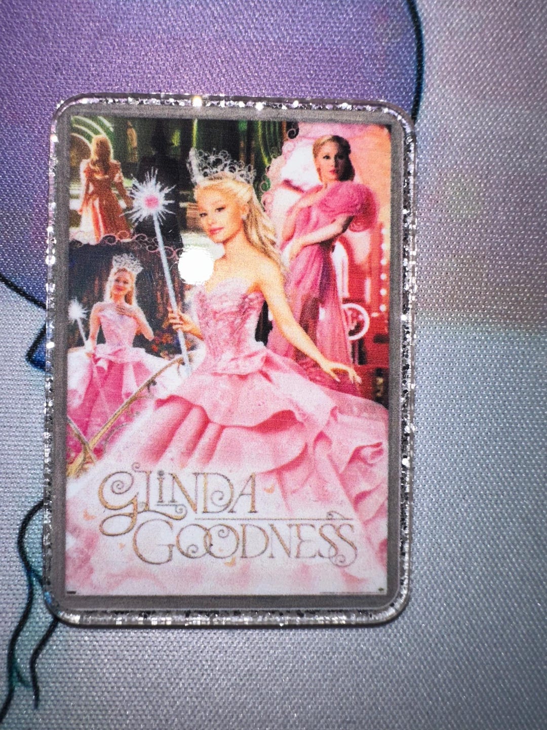 Wicked Glinda and Elphaba Badgereels or Popsockets - Etsy