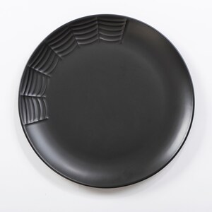 Spiderweb-embossed Gothic Dinnerware Set 16 Pieces Including Dinner and ...