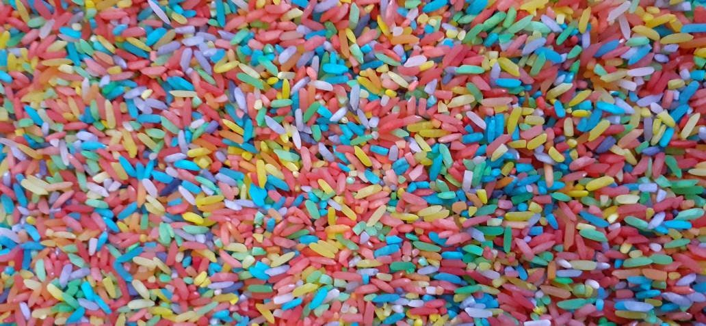 Sensory coloured Rice messy play trays | Etsy