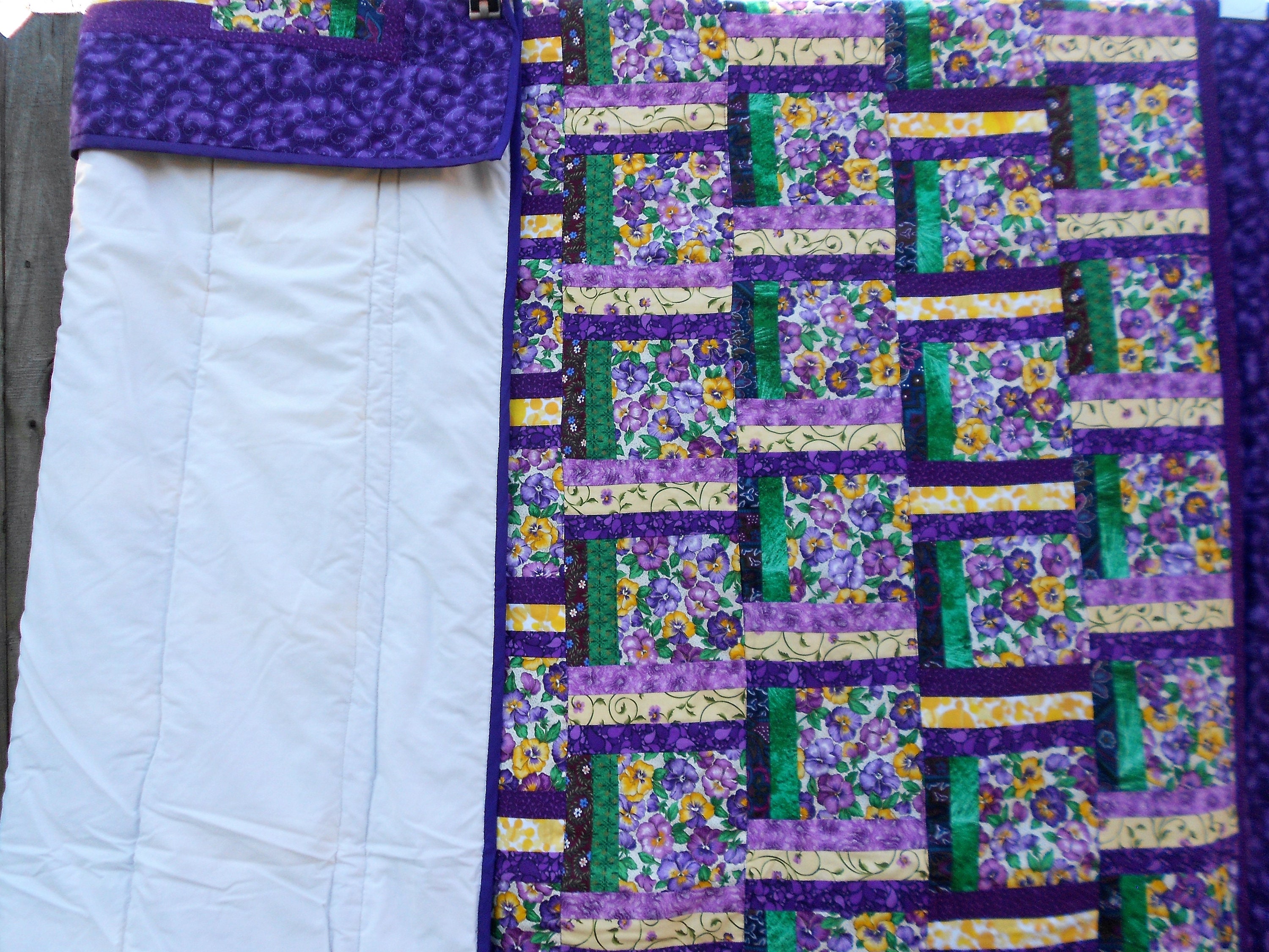 Pansy Flowers Quilt - Etsy