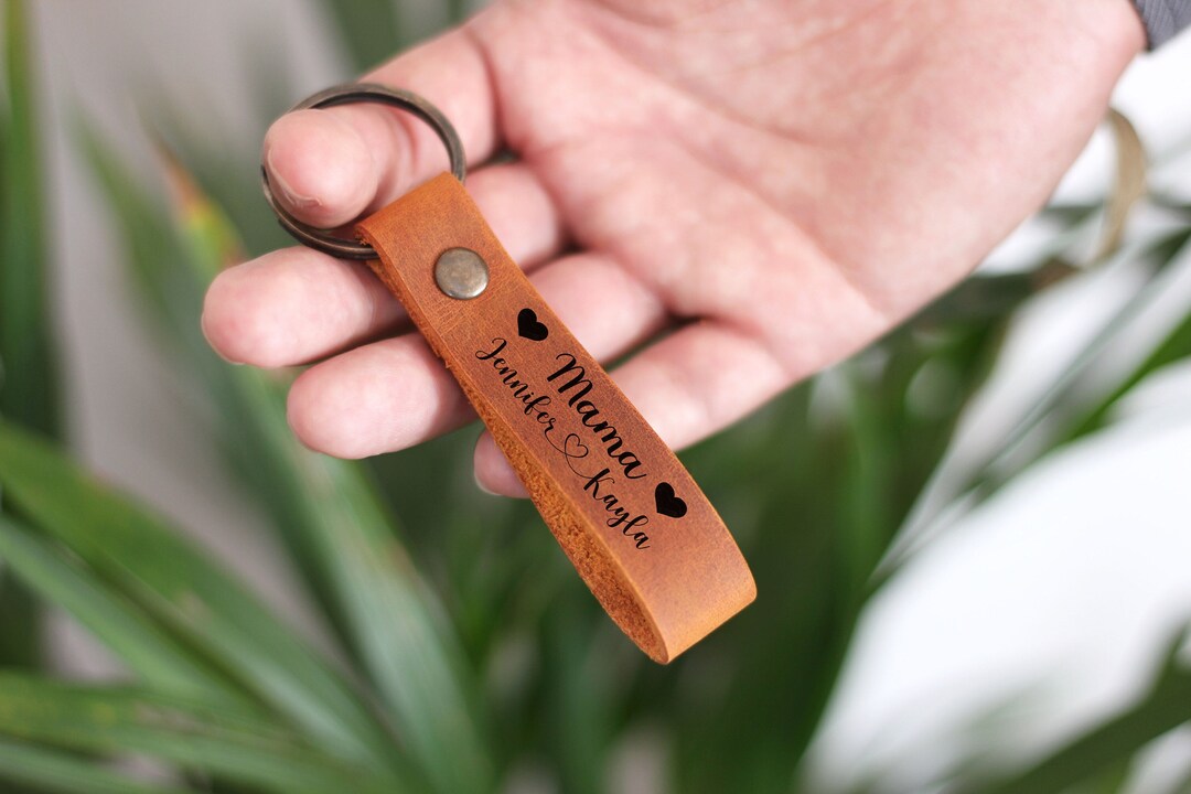 Personalized Leather Mom Keychain, Custom Engraved Keychain With Kids ...