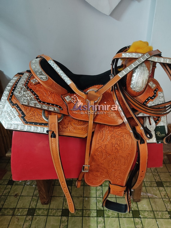 Western Show Saddle