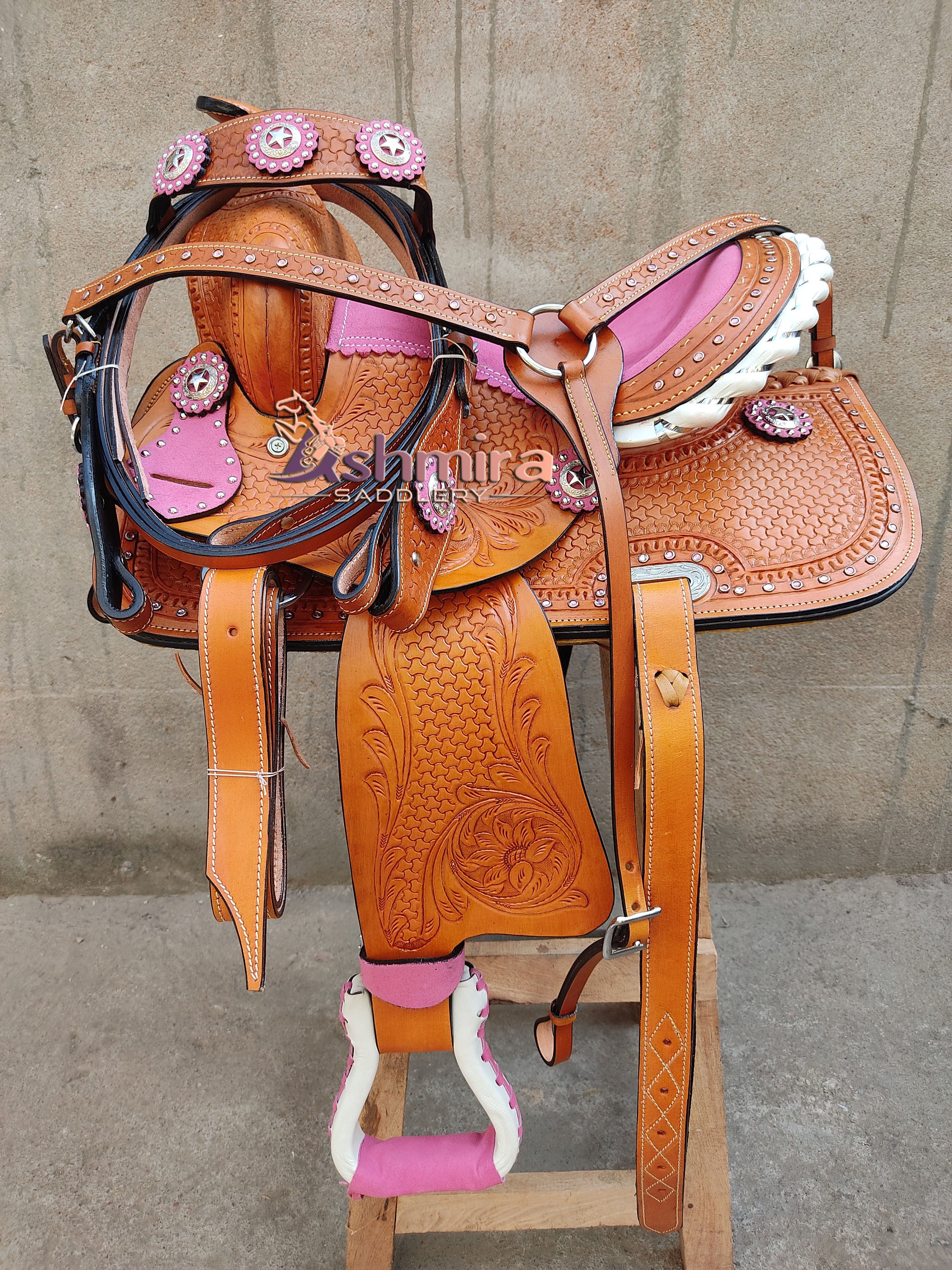 Pink Barrel Racing Saddles