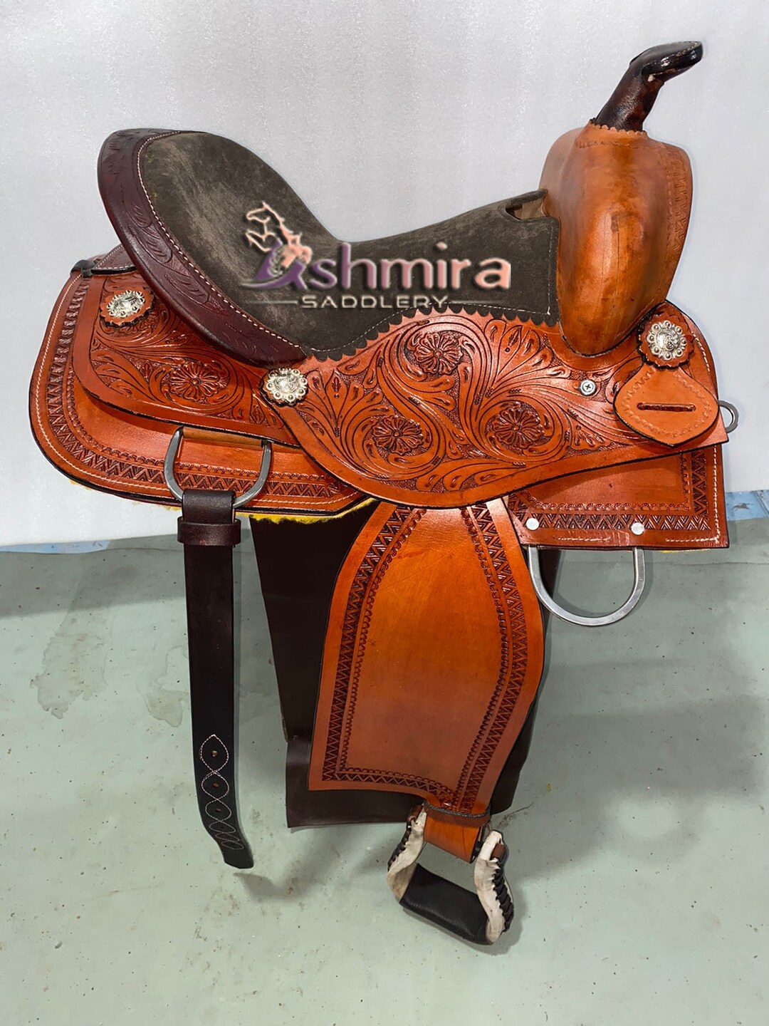 Western Barrel Horse Saddle, Trail Horse Racing Saddle, Custom Horse ...