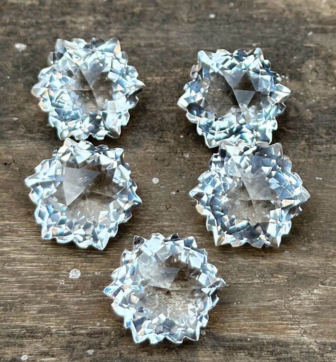 Natural Crystal (white Quartz) Snowflake Cut - Loose Gemstone Making ...