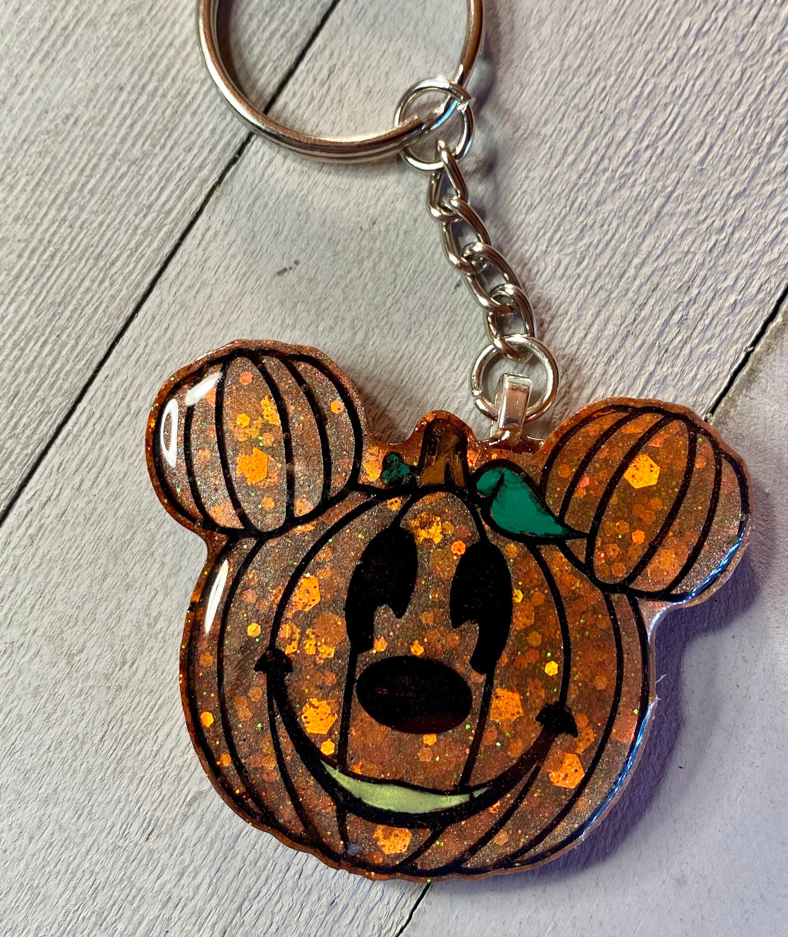 Small Pumpkin Keychain | Etsy