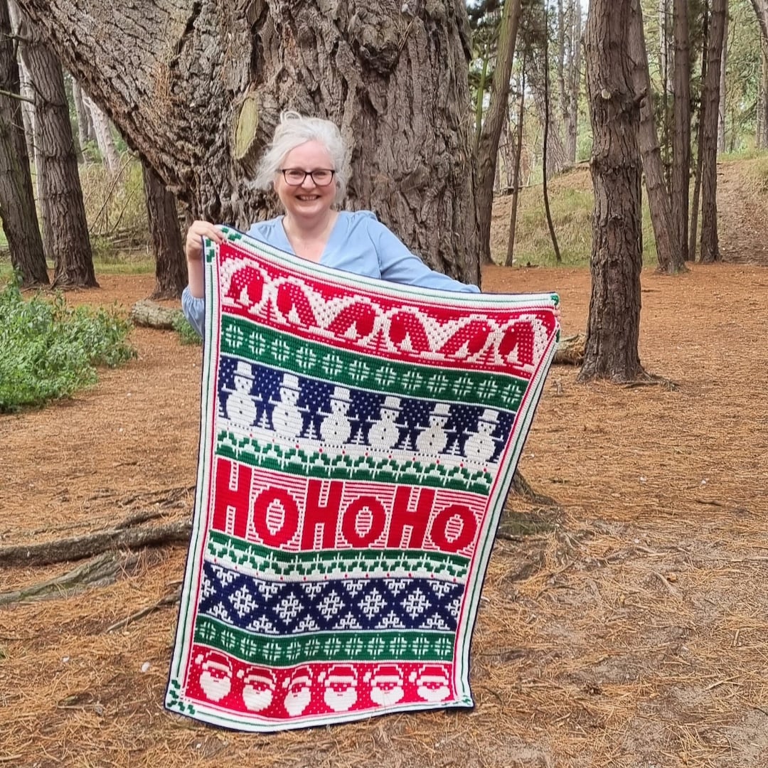 Hohoho - Overlay Mosaic Crochet Pattern. Make a Christmas Blanket ...