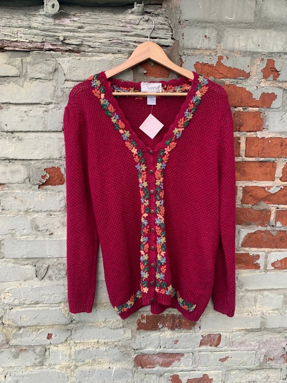 vintage red floral embroidered - Gem