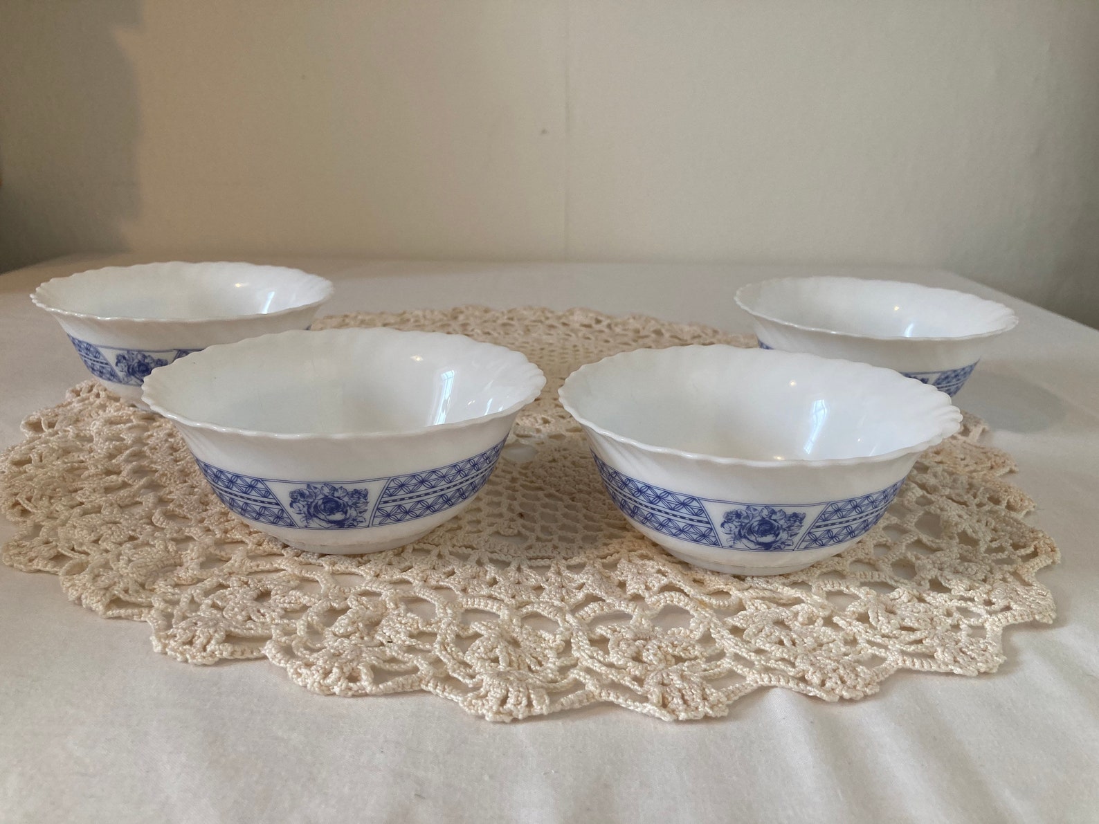 Beautiful French Vintage Arcopal Bowl Set Honorine Design 4 | Etsy