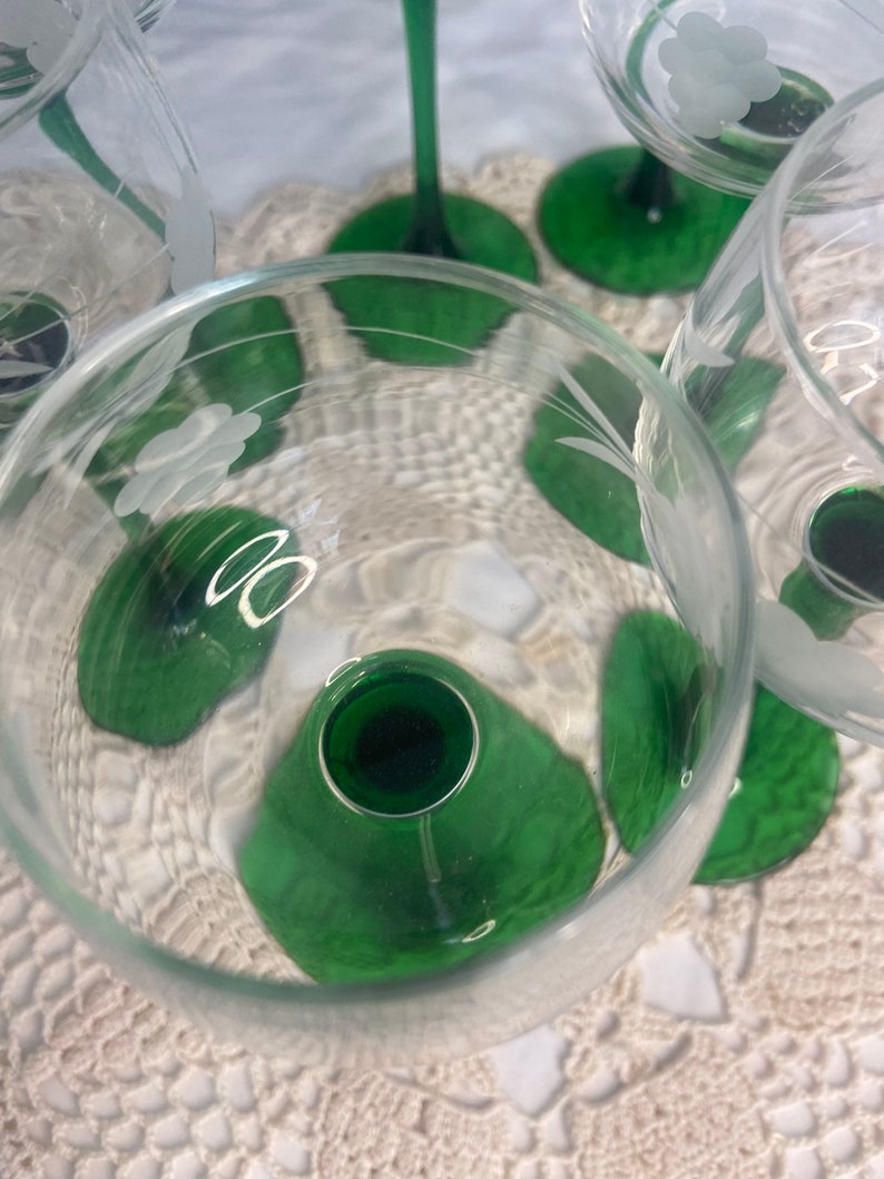 Set of 8 Emerald Green Flared Stem Alsace Liqueur Hock Wine Glasses ...