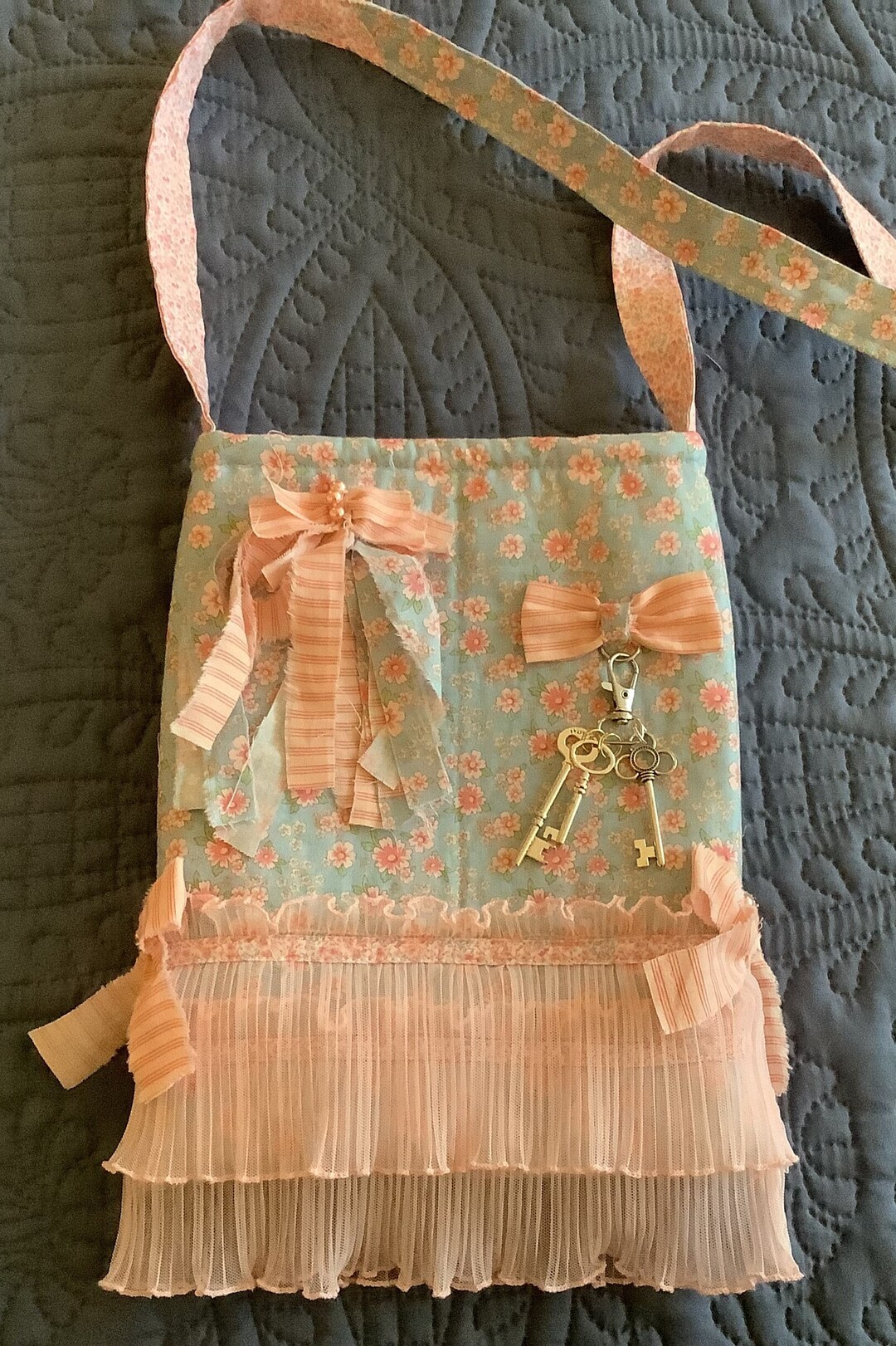 Shabby Chic Bag Dainty Print Fabric Fully Lined Two Inside Pockets Pink ...