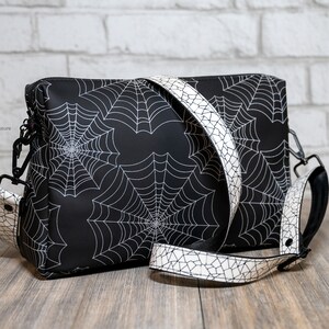 Shoulder Bag SEWING PATTERN, the Caroline Purse Tutorial, 2 Sizes, 2 ...