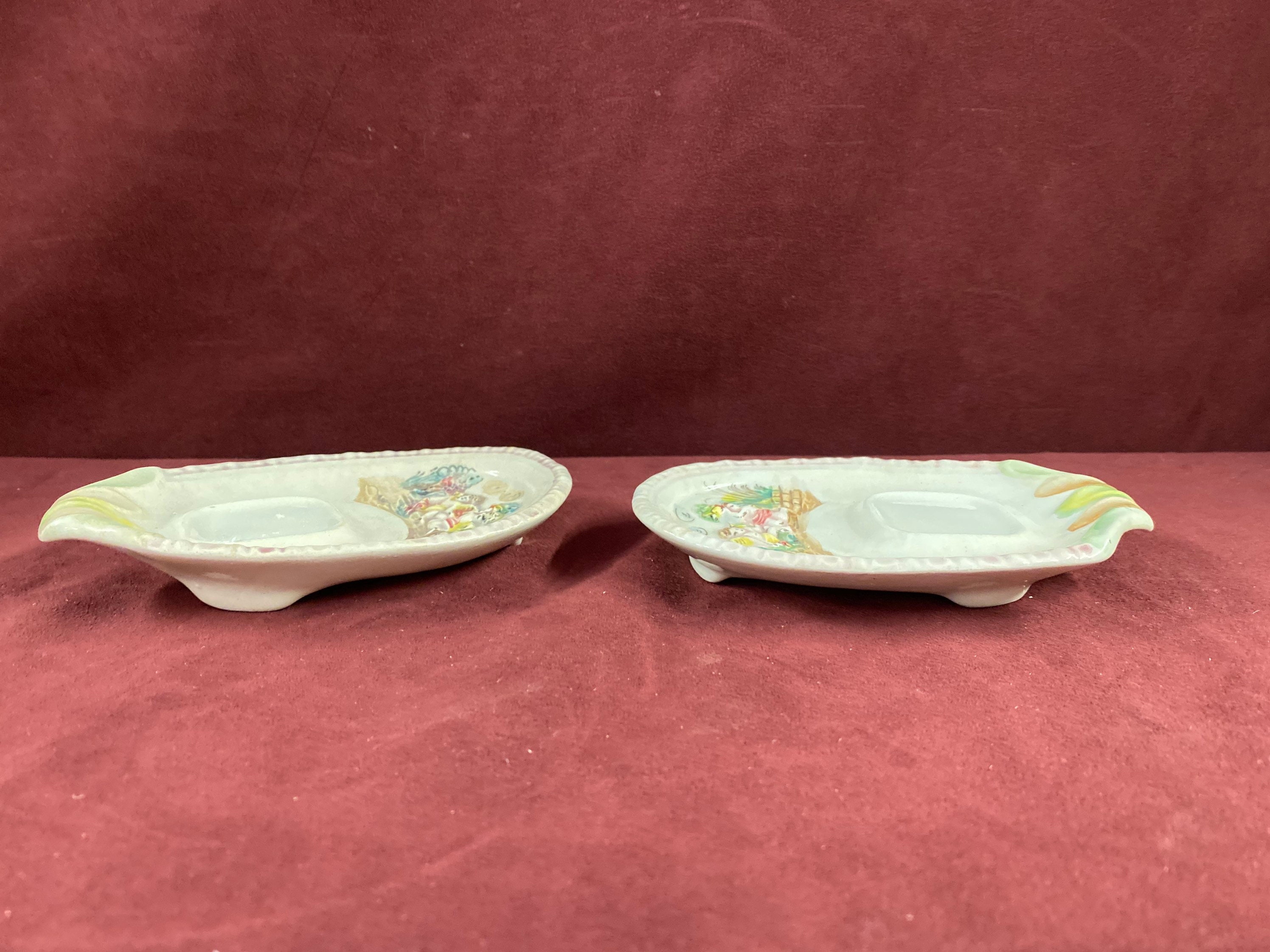 Vintage Set of 2 little plates or something not sure what | Etsy