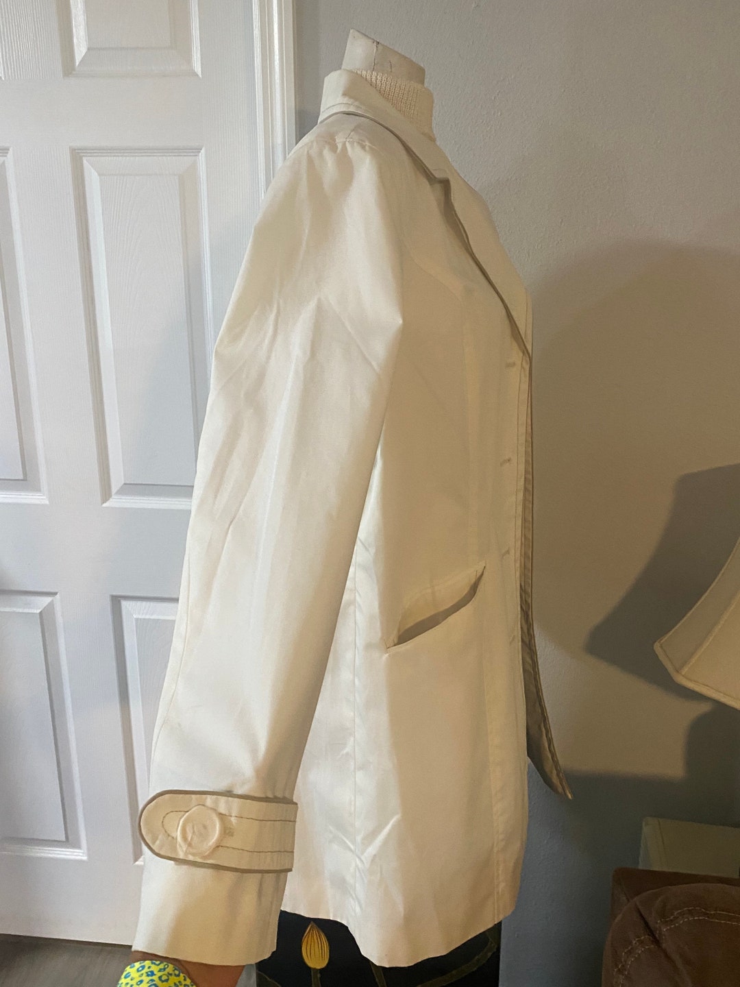 Dennis By Dennis Basso Trench Coat Large Nwt White Jacket Over Coat Long Sleeve Button Up