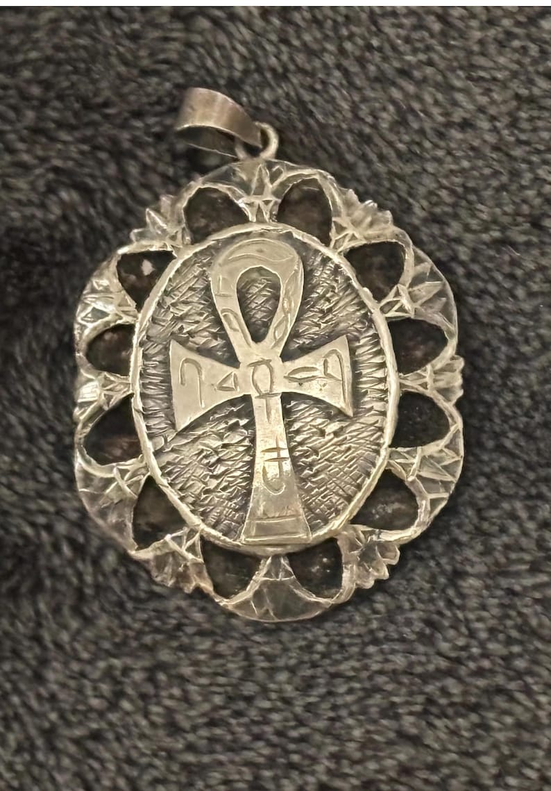 Vintage Egyptian Ankh Pendant, "key of Life", Meaning Eternal Life ...