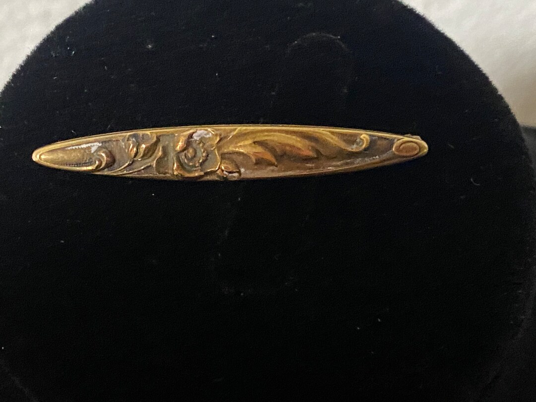 Antique Ballou 10 or 14k Gold Floral Bar Pin, C Clasp, Marked With B in ...