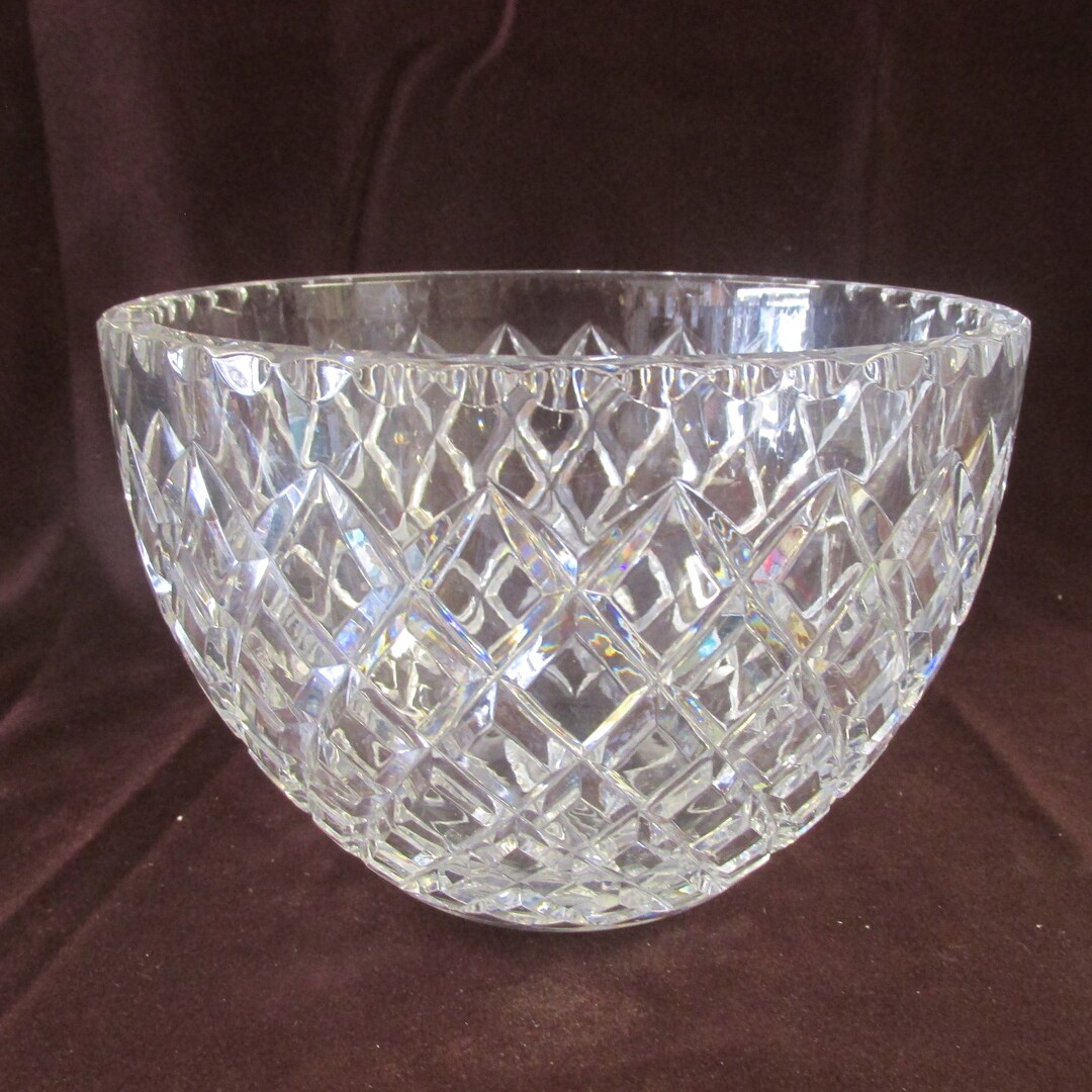 Vintage Diamond Pattern Pressed Glass Bowl - 7 Inch Crystal Bowl - Etsy