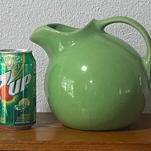 Lovely Estate Green Hall Bulbous Water Pitcher With Pour Guard Spout ...