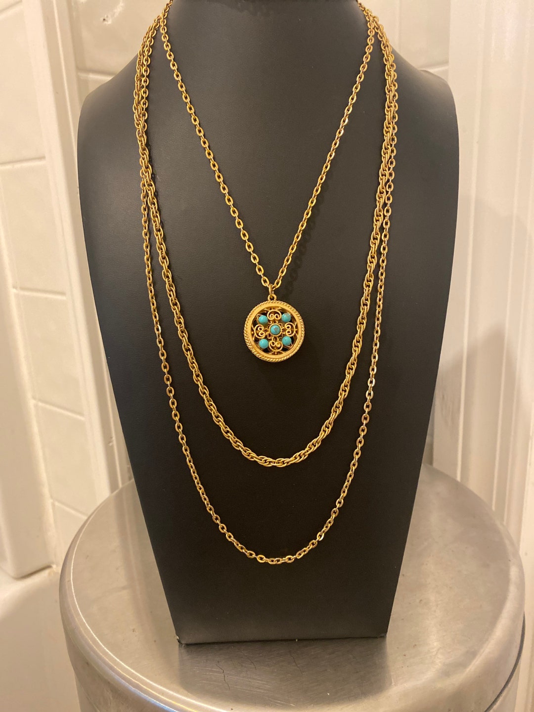 Gorgeous Estate Triple Stranded Gold Colored Chain Necklace With Round ...