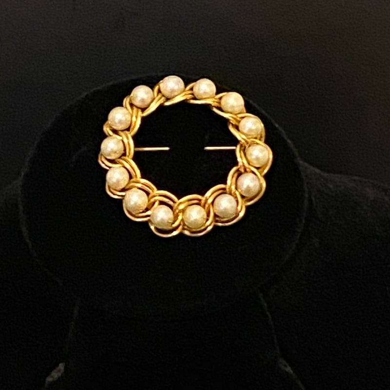 Wreath With Pearl - Etsy