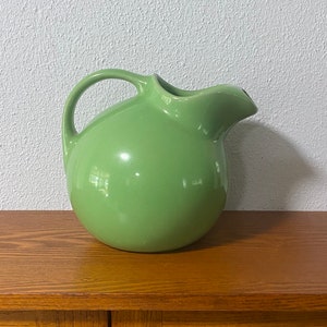 Lovely Estate Green Hall Bulbous Water Pitcher With Pour Guard Spout ...