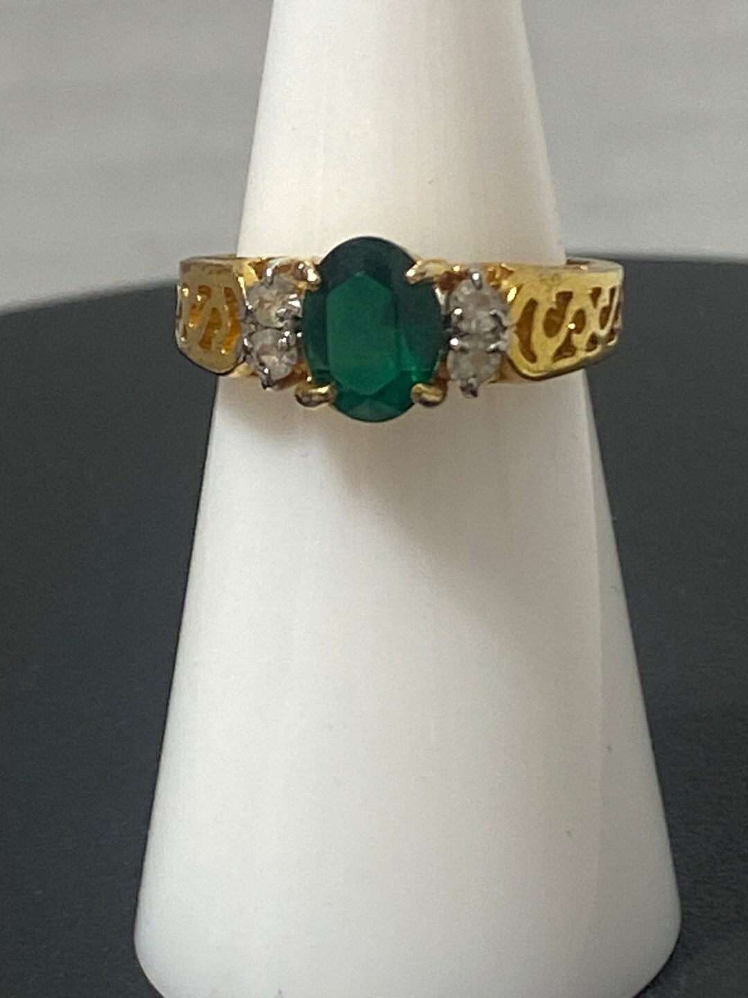 Lovely Estate Art Deco 14KTGE Yellow Gold Colored and Emerald Colored ...