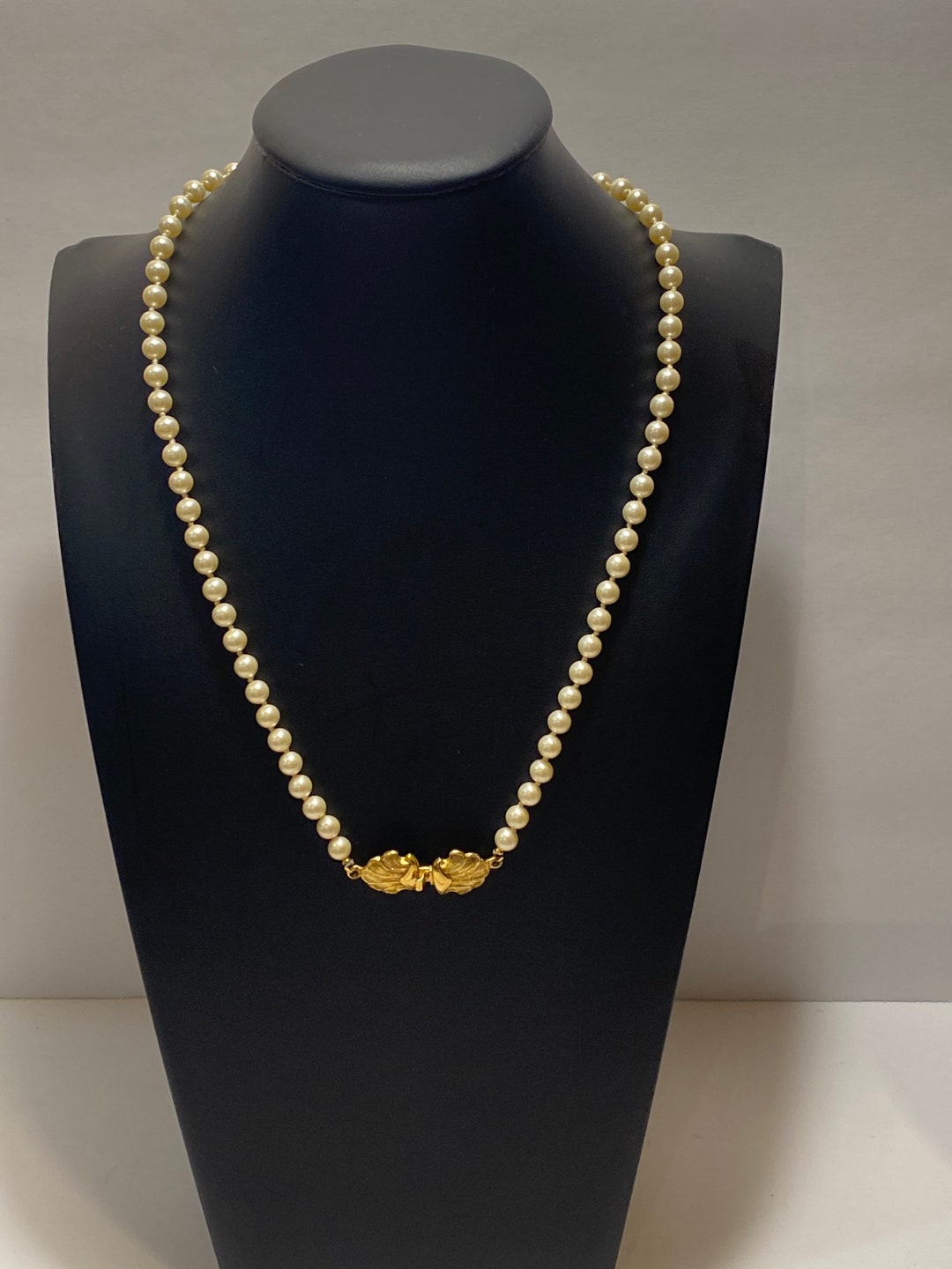 Vintage Dotty Smith Strand of Faux Pearl Necklace and Gold Colored ...