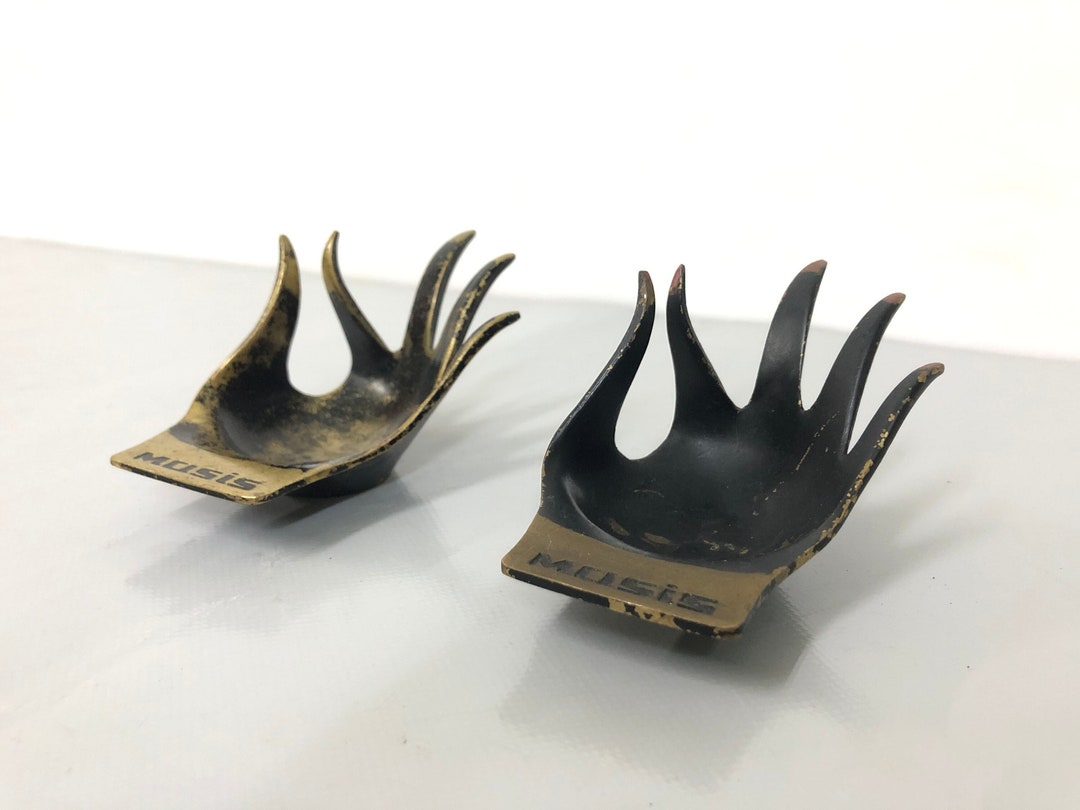 Mid-century Modern Solid Brass Hand-shaped Pair of Ashtrays, in Style ...