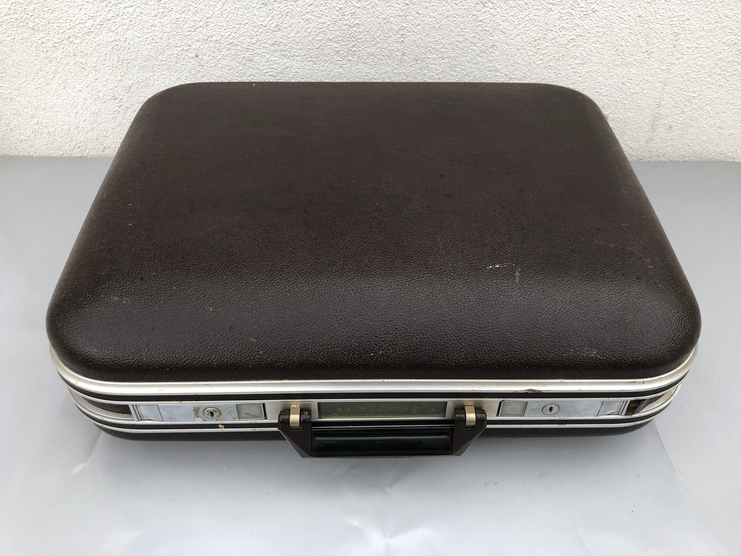 Black Hard Plastic Large Size Business Suitcase by Delsey, Paris ...