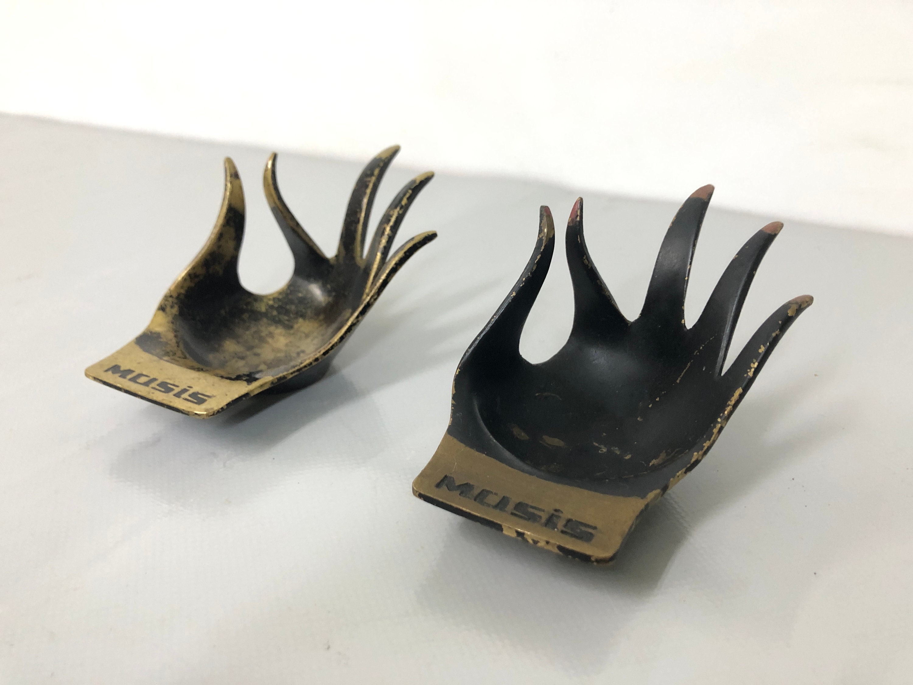 Mid-century Modern Solid Brass Hand-shaped Pair of Ashtrays - Etsy