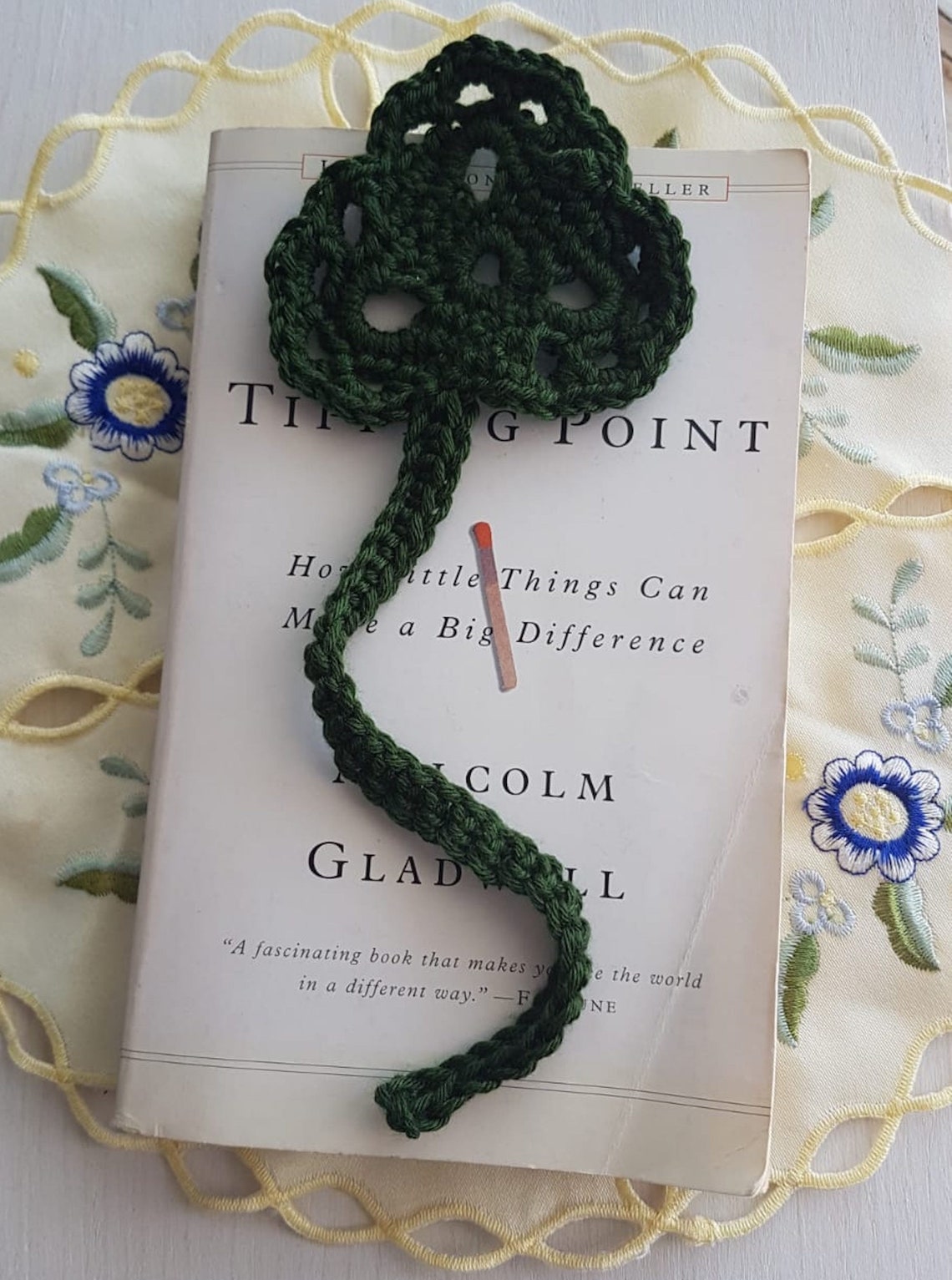 Buy Crochet Shamrock Bookmark Pattern. St. Patrick's Day Shamrock ...
