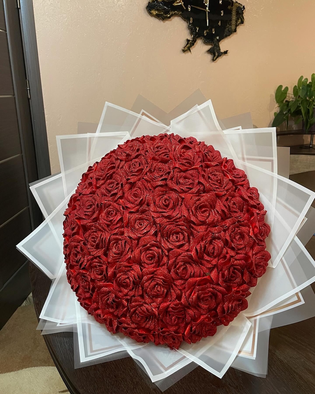 Ramo Buchon, Red Glitter Bud With Custom Wrapper, Eternal Rose Bouquet ...