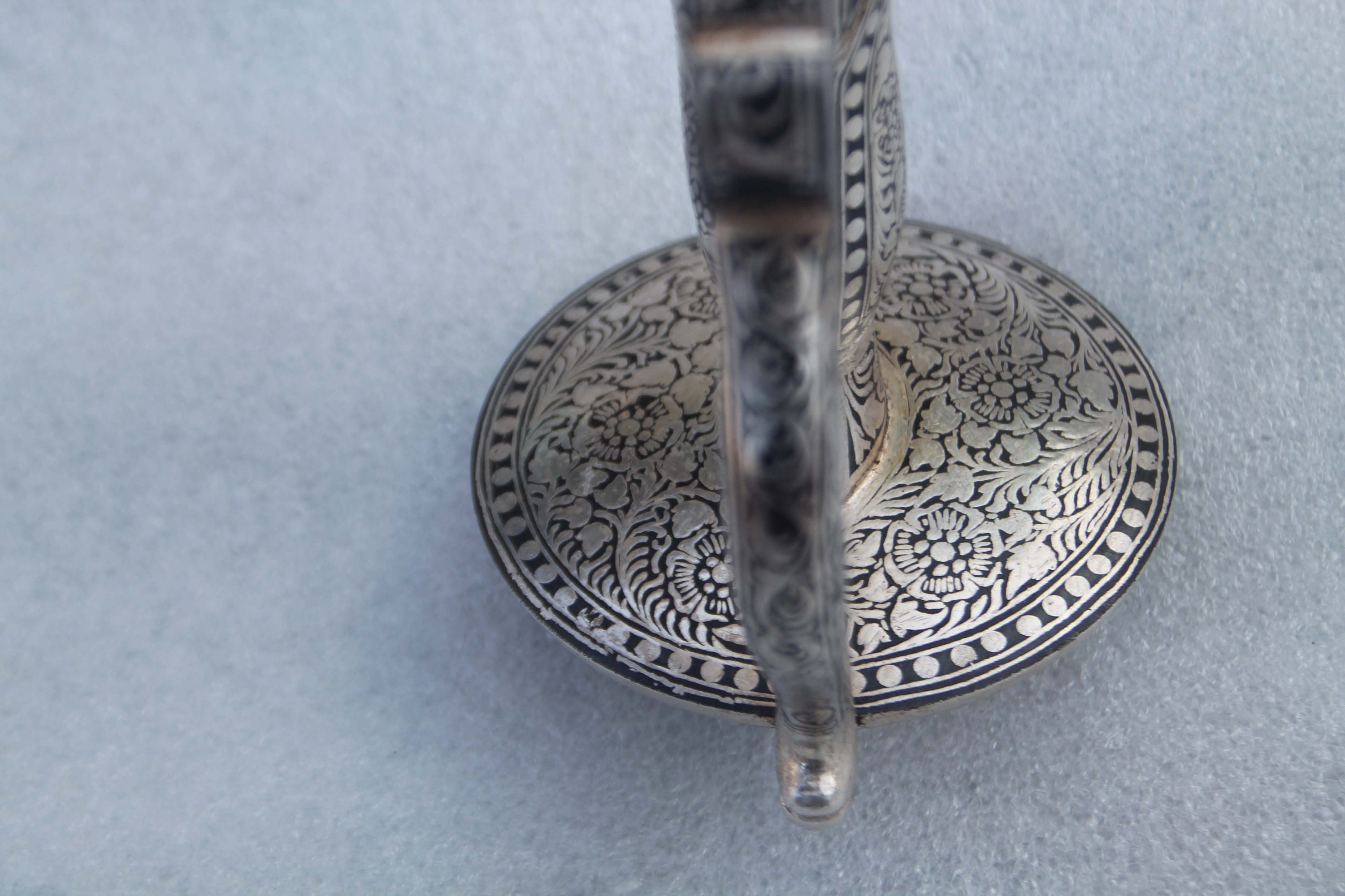 Old Vintage Mughal Rajput Traditional Silver Damascened Sword /tulwar ...