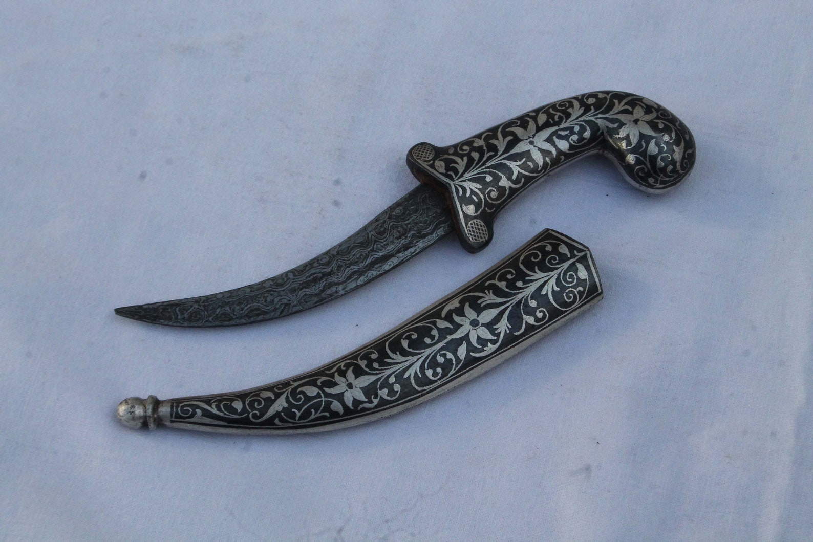 V.very Fine Maughal Silver Inlaid Wedding Dagger/ Child Dagger - Etsy