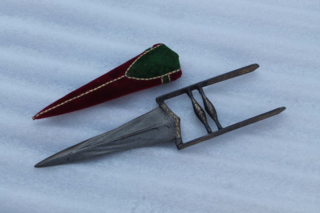 Old Vintage Indo-persian Mughal Rajput Maratha Water Pattern Wootz ...