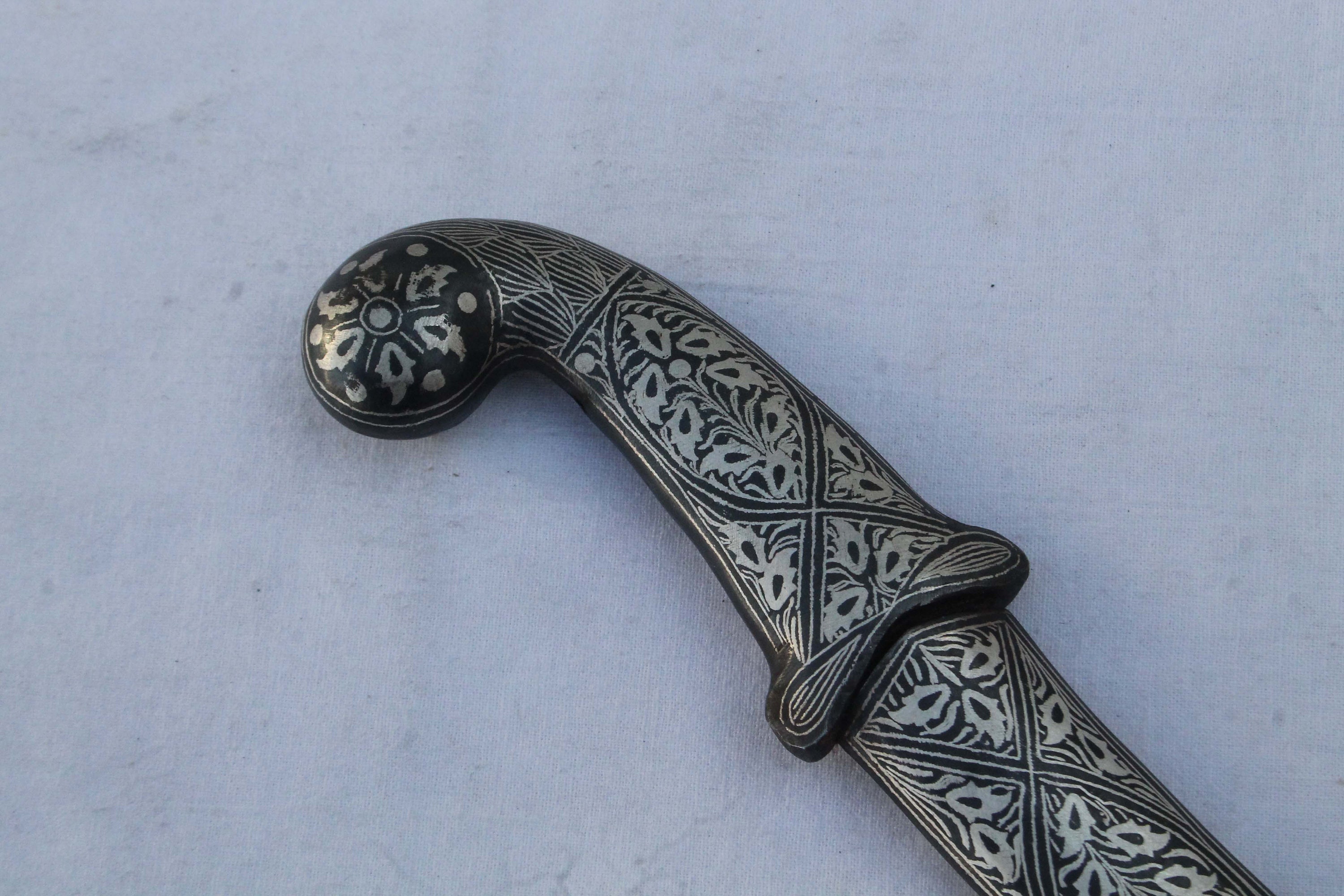 Fine Vintage Maughal Silver Inlaid Wedding Dagger Khanjar Knife Parrot ...